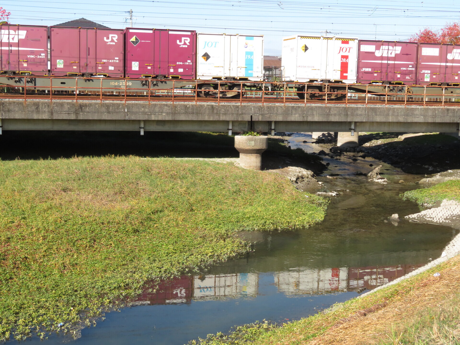 よく晴れた土曜日。ヽ(^｡^)丿: のりぃ的鉄ちゃん人生